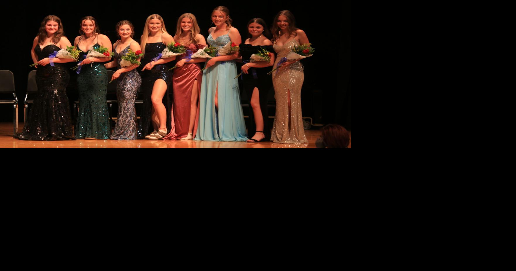 Fergus High crowns homecoming royalty | News | lewistownnews.com