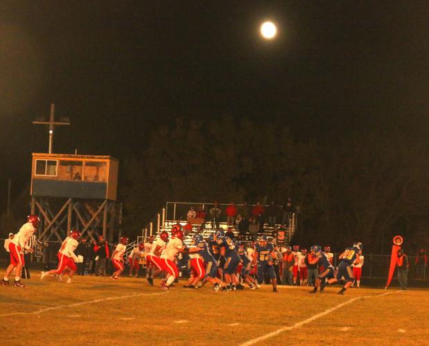 Golden Eagles earn sixth conference win | Sports | lewistownnews.com