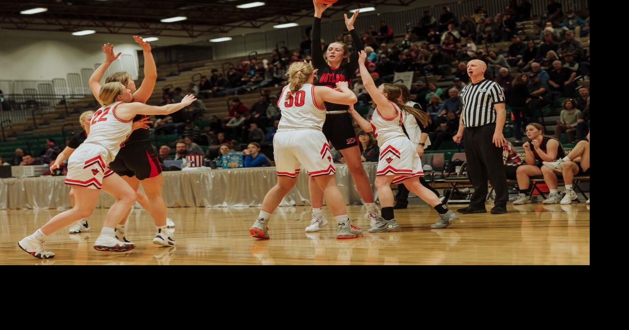 Lady Outlaws state bound | News | lewistownnews.com