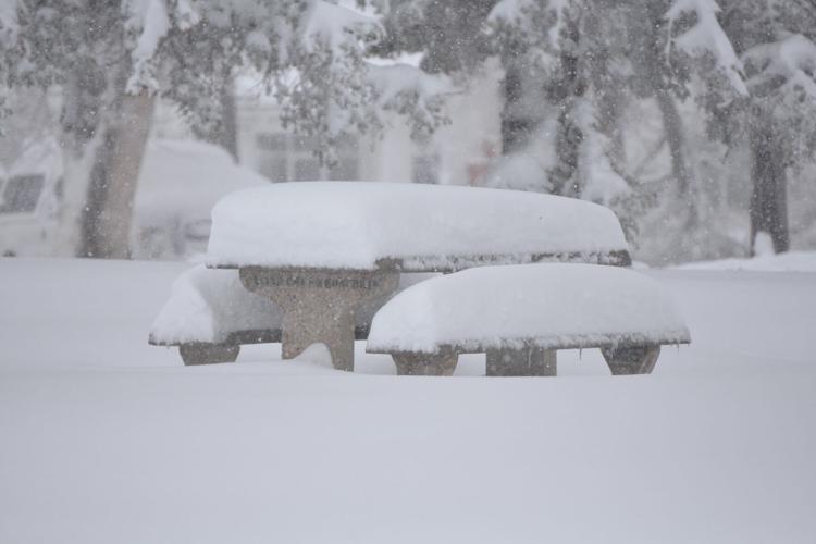 Scenes from a snow day | News | lewistownnews.com