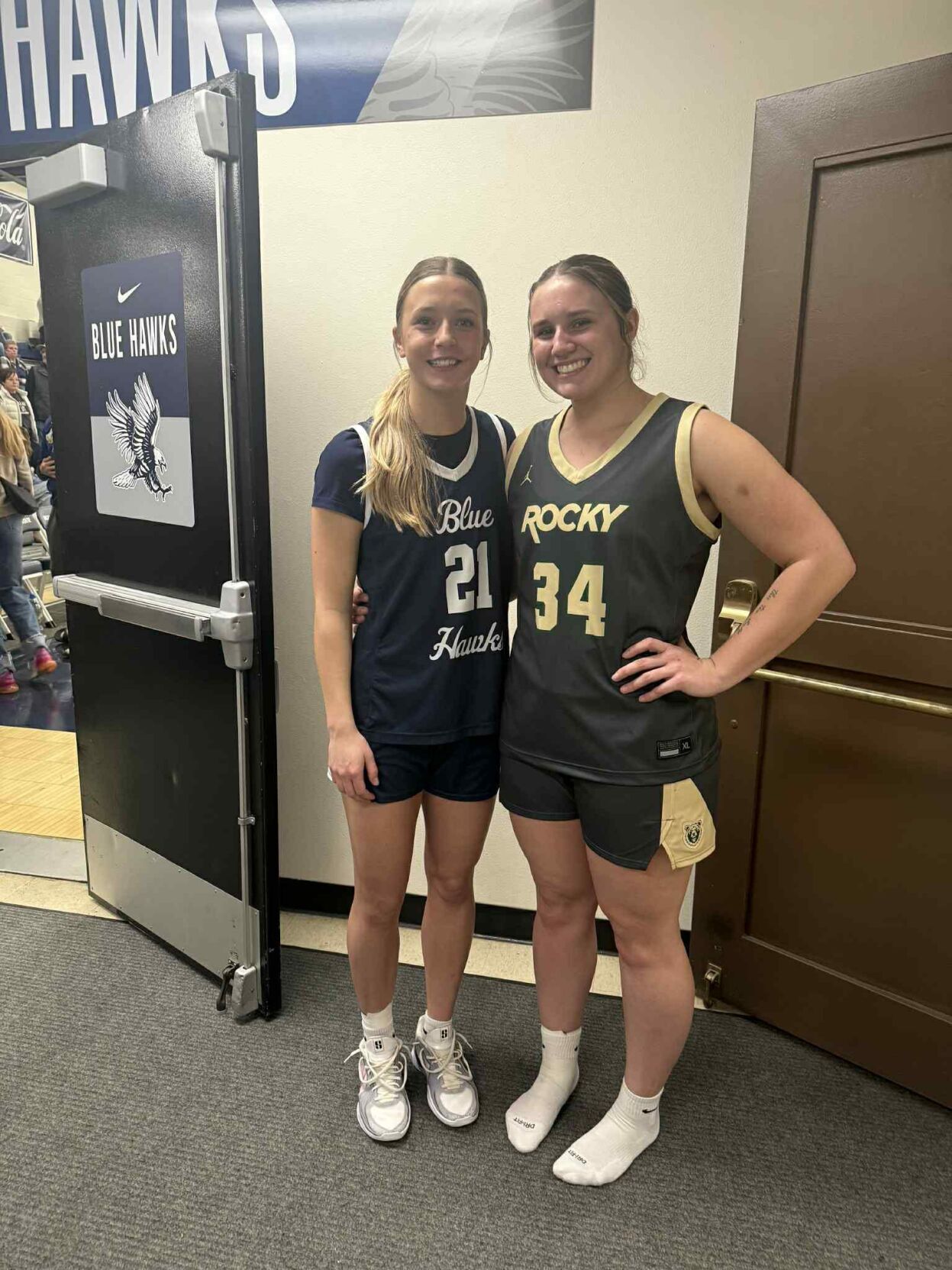 Former Central Montana stars meet up as opponents | Sports ...