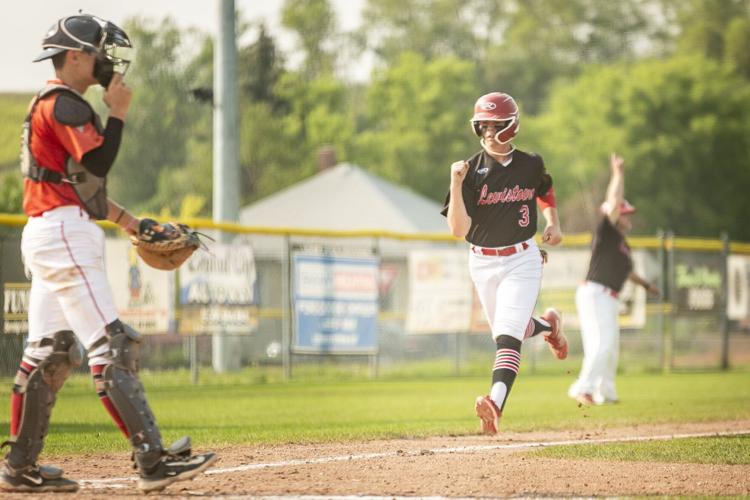 Redbirds pick up win at district tournament | Sports | lewistownnews.com