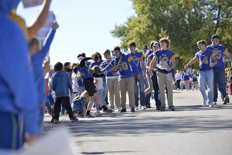 Photos from the FHS Homecoming parade | News | lewistownnews.com
