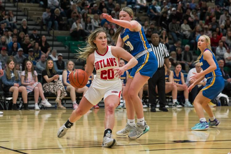 Heggem, Ellness, Becker named to all-state team in Class C | Sports ...