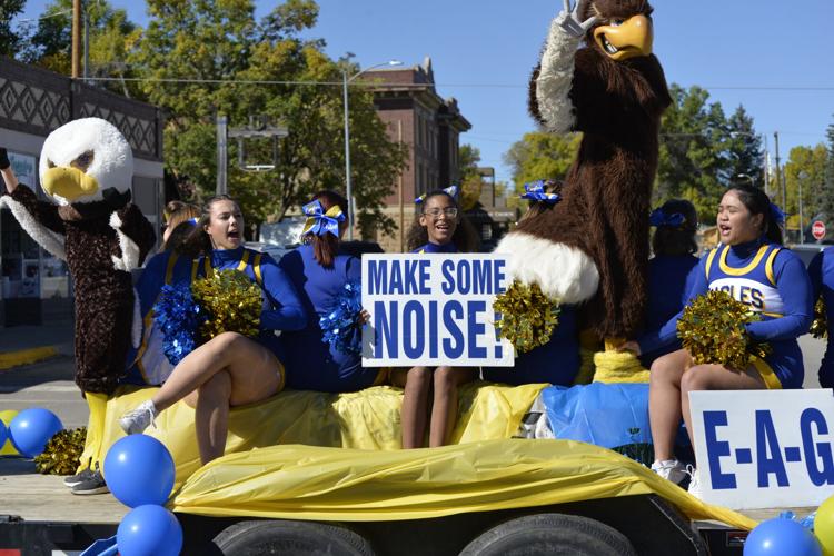 Photos from the FHS Homecoming parade | News | lewistownnews.com