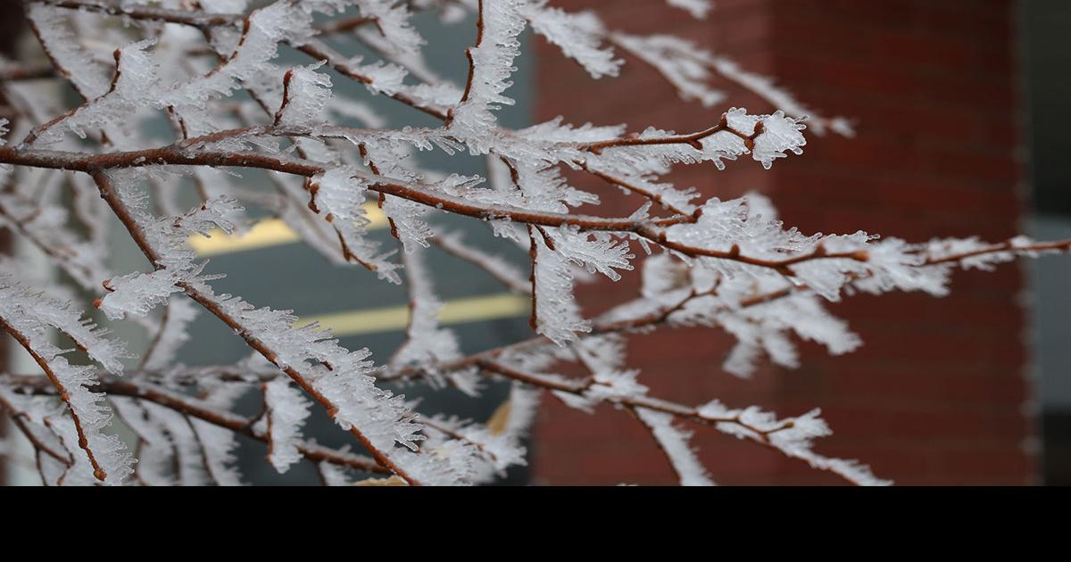Ice glaze to impact Thursday morning commute