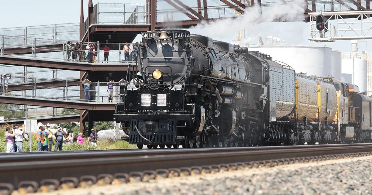 World’s largest, most powerful steam locomotive visits Lexington