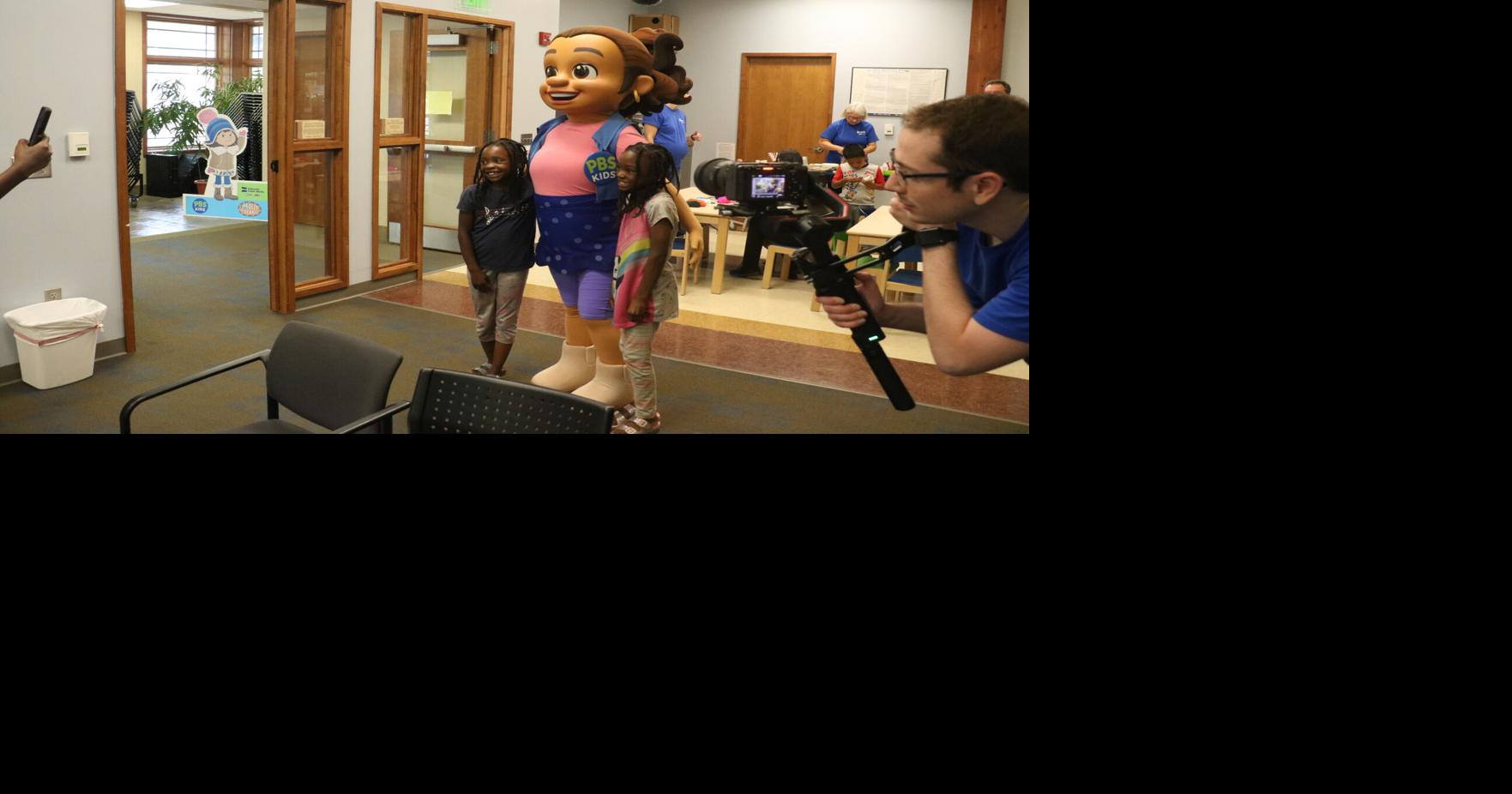 PBS character Alma visits Lexington library
