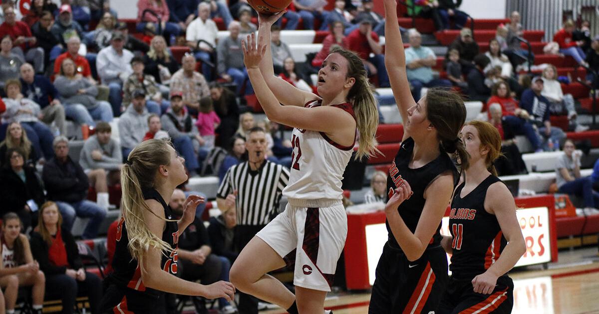 Cozad Haymakers take down Cambridge Trojans at home