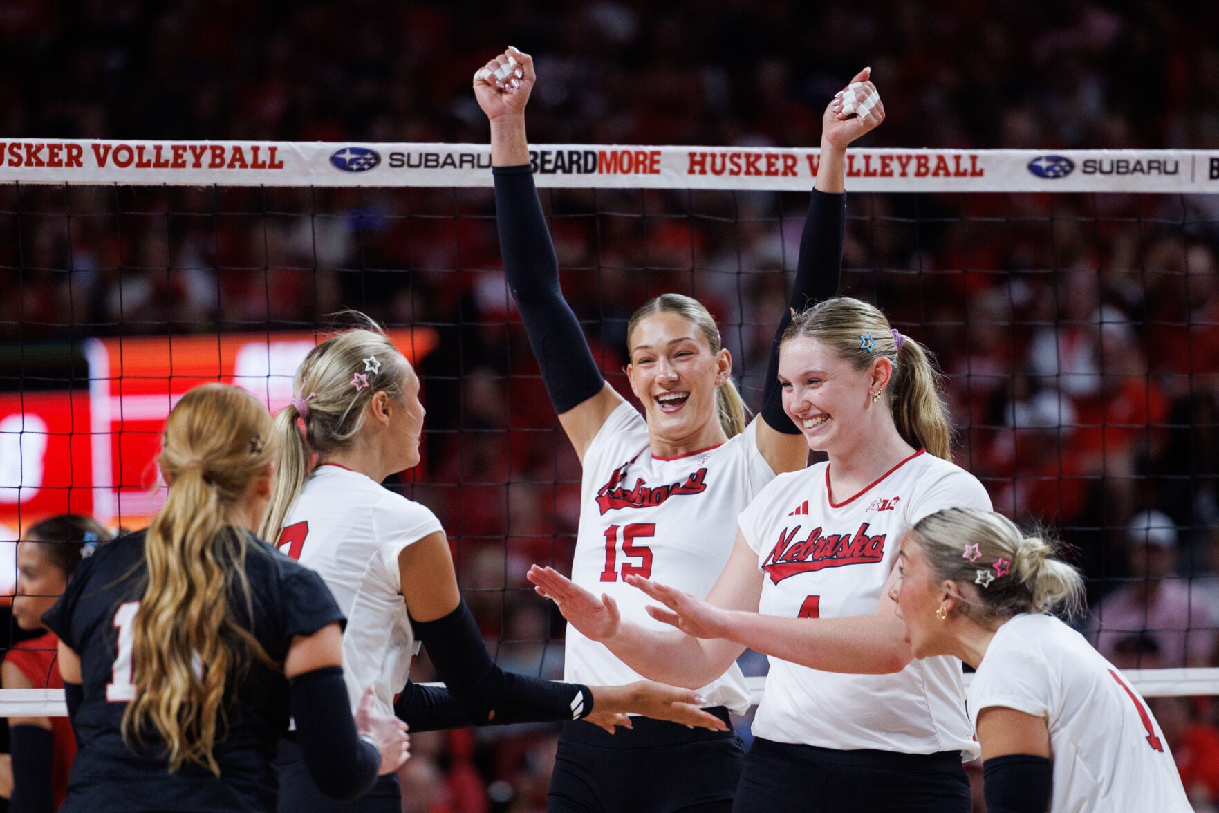 Andi Jackson Smothering Block Leads No 1 Nebraska Volleyball To