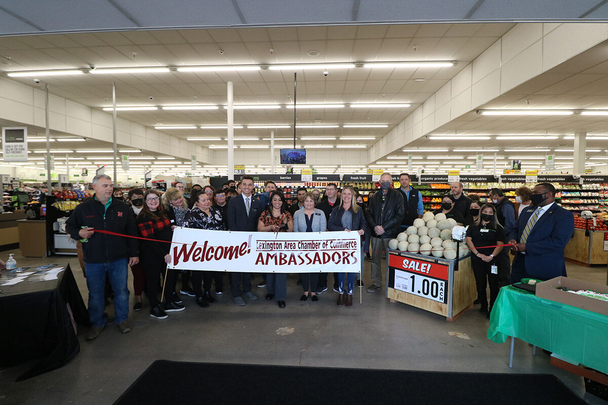 Dollar Fresh holds ribbon cutting and grand opening in Lexington