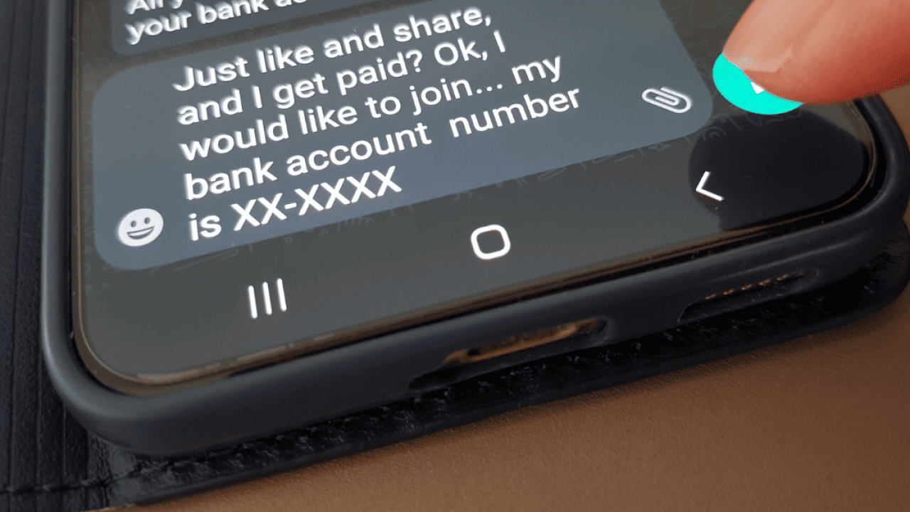 Keep getting texts about job offers? Don’t fall for this common scam