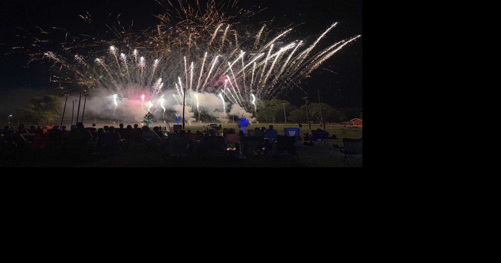 Lexington celebrates with fireworks, live music