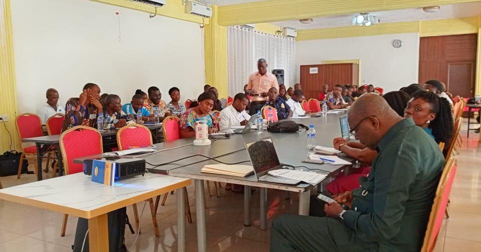 Liberian Youth Unite in Landmark Dialogue on Peace, Security | News ...