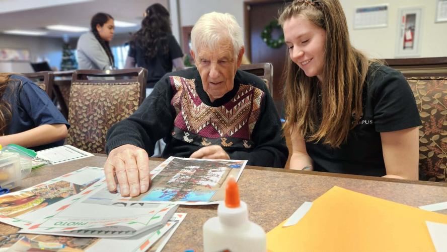 EPIC Campus Students helps make Holiday Memory Books | News ...
