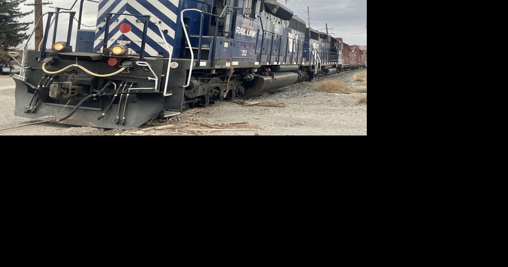 MRL train derails | News | livingstonenterprise.com