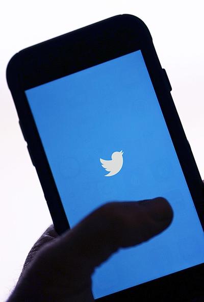 What's happening with Twitter blue check marks? | | lockportjournal.com