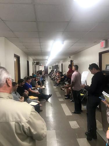 Gun permit seekers line up | Local News | lockportjournal.com