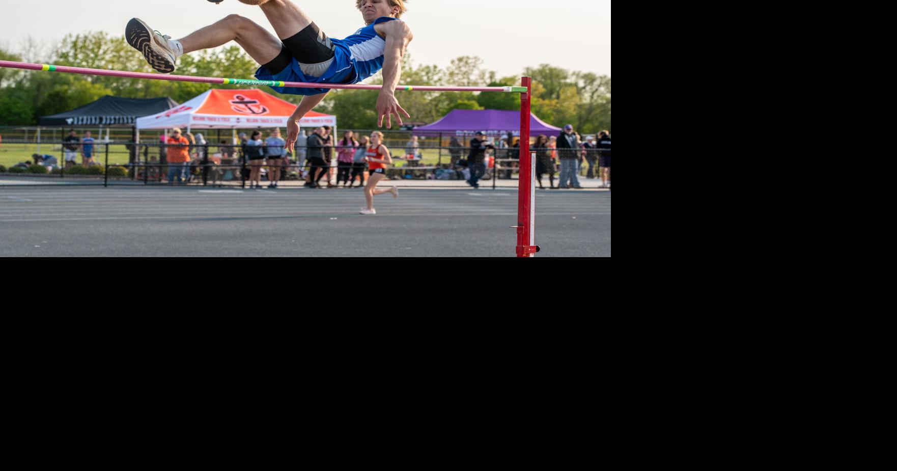 Newfane's Ben Dickinson stars in first foray into track and field ...