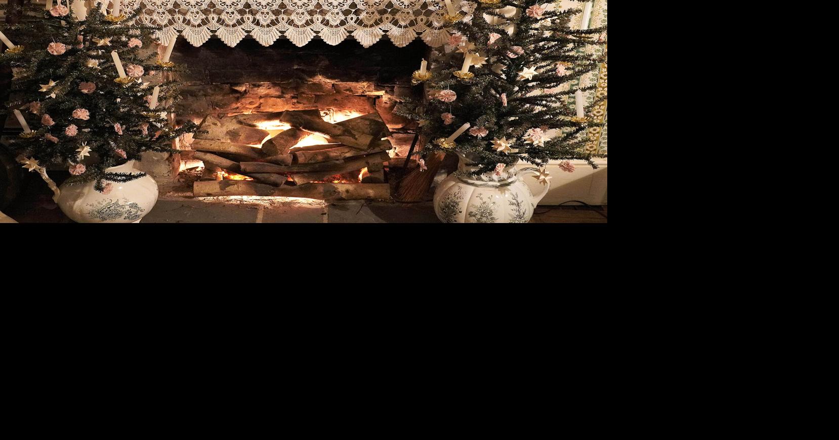 Holiday open house at Niagara History Center's Bond/Hawley house begins ...