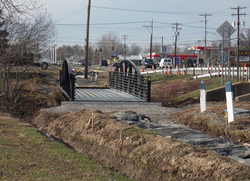 Sidewalk extension project nears finish | Local News | lockportjournal.com