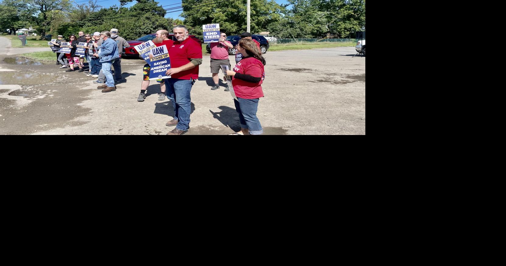 Local 686 has a practice picket | News | lockportjournal.com