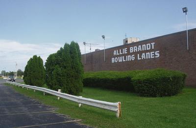 LOCAL BOWLING: Allie Brandt’s sold, retains name | Sports ...