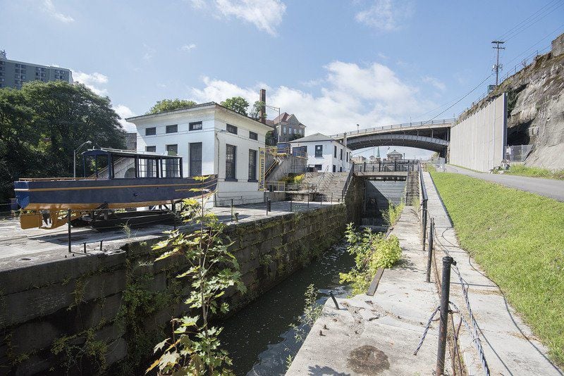 Flight of Five lock gates to be installed next month | Local News ...