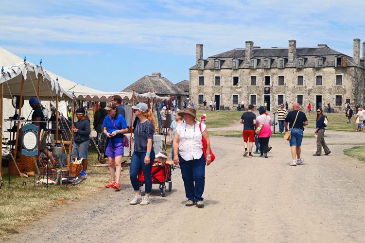 SLIDESHOW: French & Indian War encampment at Old Fort Niagara | Gallery ...