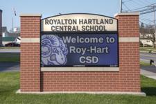 Roy-Hart pitches a K-8 reopening plan | Local News | lockportjournal.com