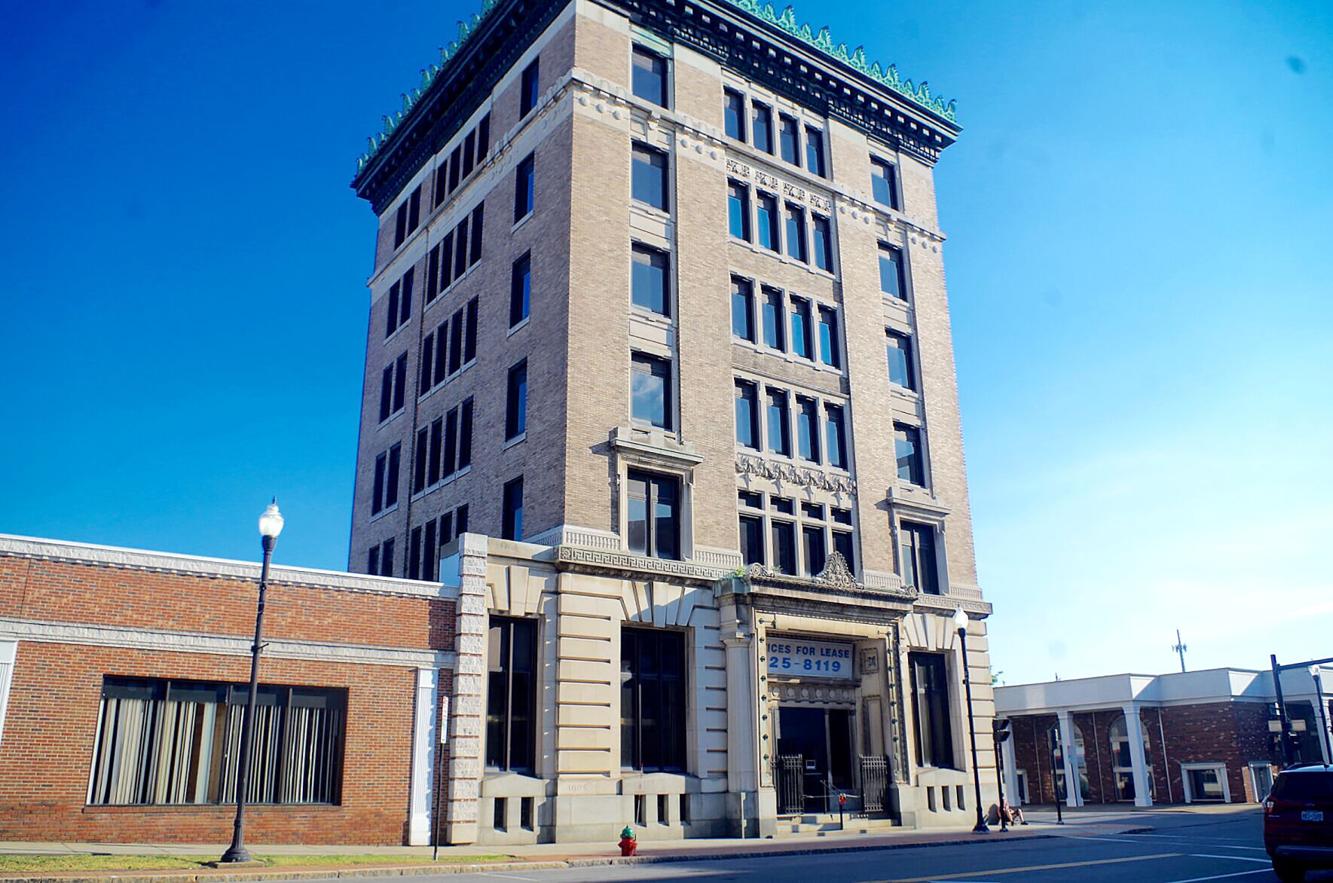 Sale of the F&M Building is pending | News | lockportjournal.com