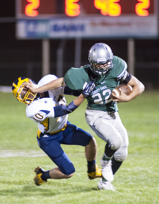 Football: Hawks survive late Jaguars rally | Sports | lodinews.com