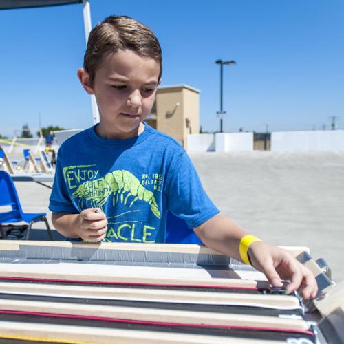 World of Wonders Science Musuem volunteer Jim Pyers inspires children ...