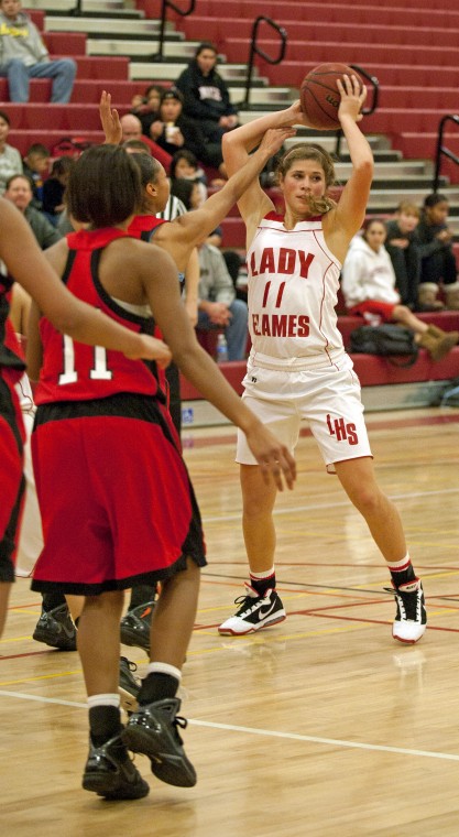 Lodi Flames lose, but give Lincoln Trojans their best shot | Sports ...