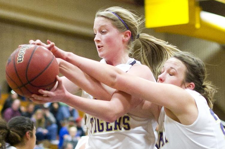 Tokay Tigers find touch, Lodi Flames off target | Sports | lodinews.com