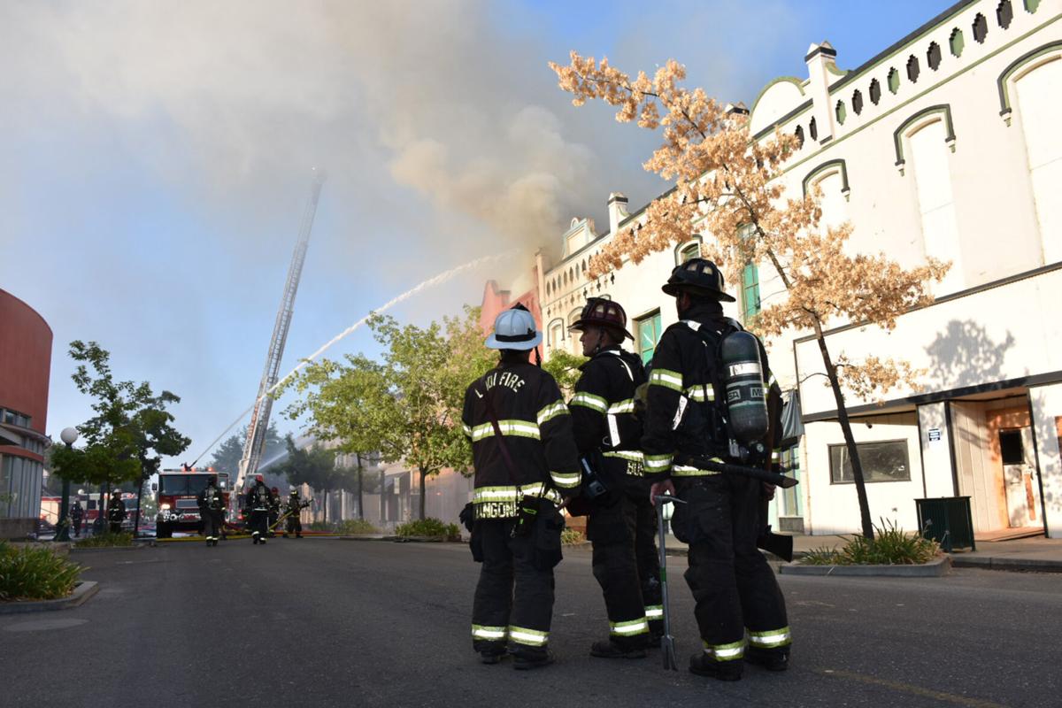 Lodi fire damages buildings on Sacramento Street | News | lodinews.com