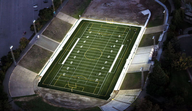 Grape Bowl’s new turf is a big winner with public | News | lodinews.com