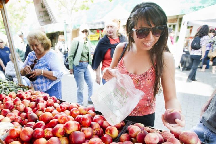 Downtown Lodi Farmers Market: Open every Thursday | News | lodinews.com