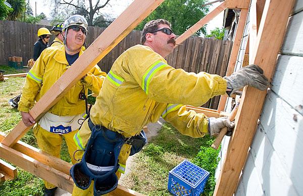 Lodi firefighters practice shoring techniques | News | lodinews.com