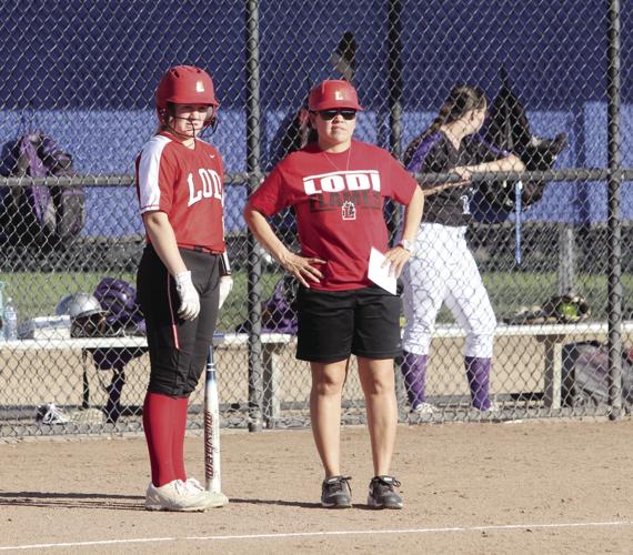 High school softball: Flames’ bats heat up vs. Tigers | Sports ...