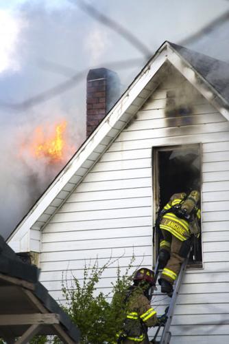 Lodi sees two fires in two blocks within 20 minutes | News | lodinews.com