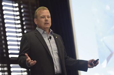 Air Force pilot tells Lodians of crash experience | News | lodinews.com