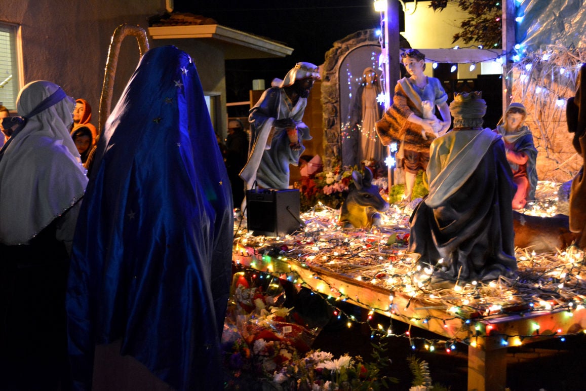 Lodi Catholics recreate Mary and Joseph’s pilgrimage in Las Posadas ...