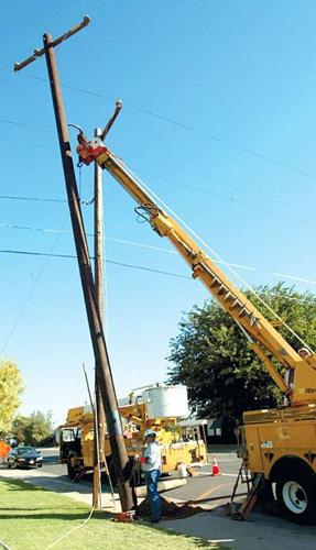 New utility pole | News | lodinews.com