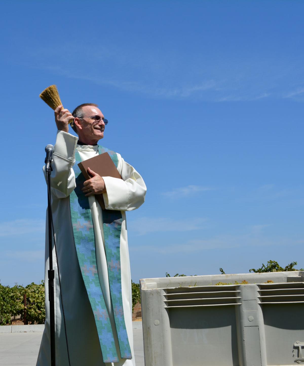 Van Ruitens bless their early harvest | News | lodinews.com