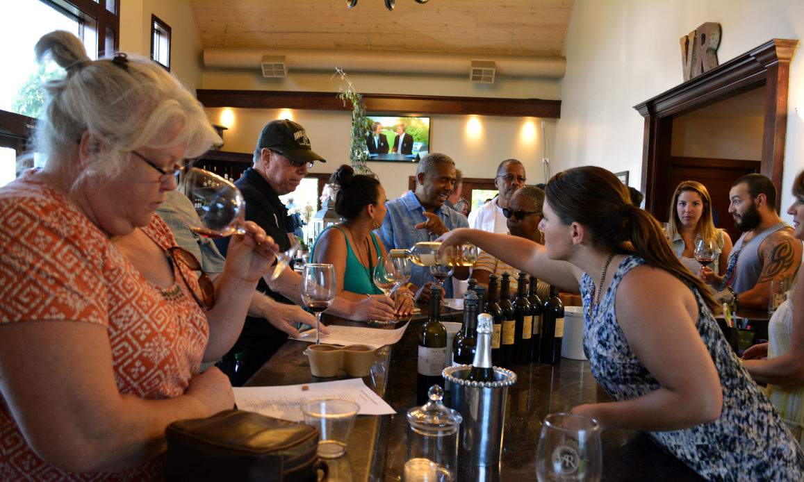 Van Ruitens bless their early harvest | News | lodinews.com