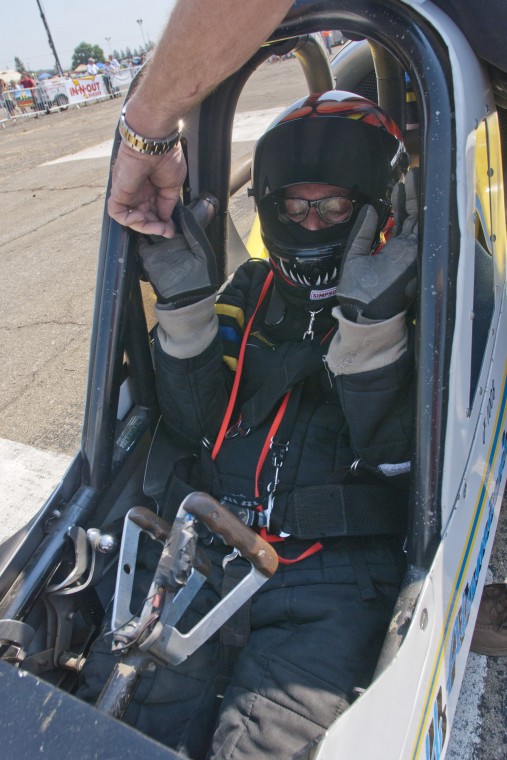 Drag racing draws crowds at Kingdon Airport | News | lodinews.com