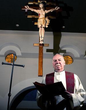 Father Robert Copsey getting acclimated to parish in Galt | Religion ...