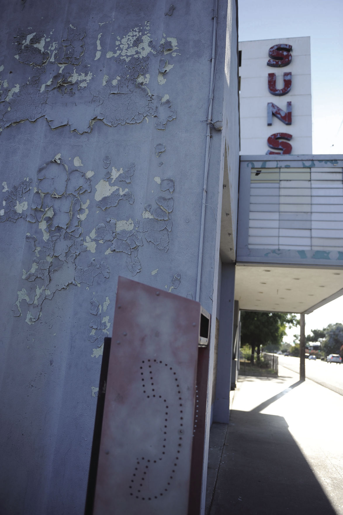 Light dims at Lodi’s Sunset Theater | News | lodinews.com
