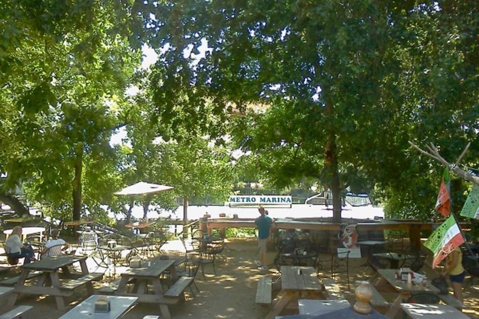 Swabbies on the River offers delicious food, live bands | Columnists ...